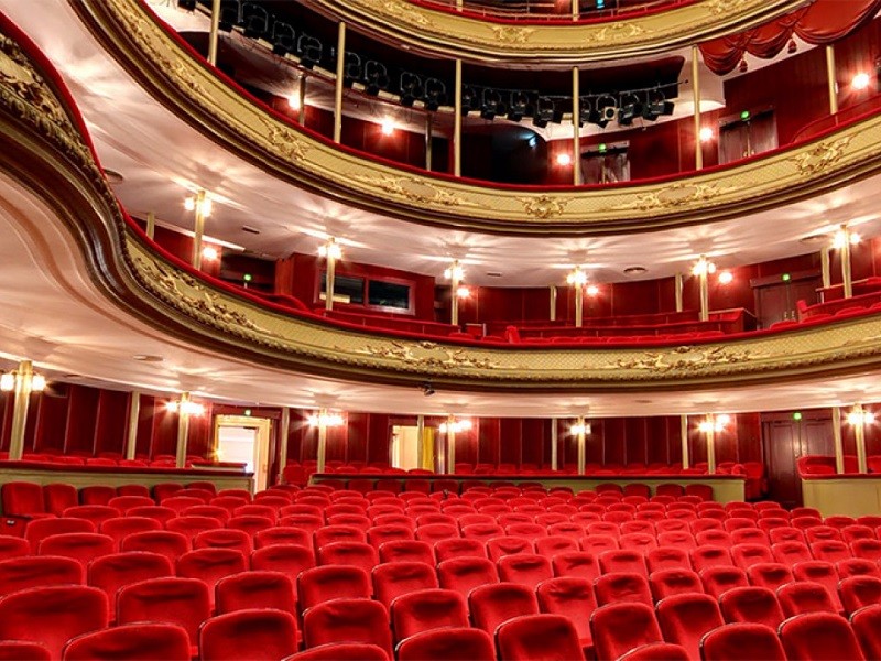 Stadsschouwburg De Oosterpoort - Groningen - Groningen - Salino.be